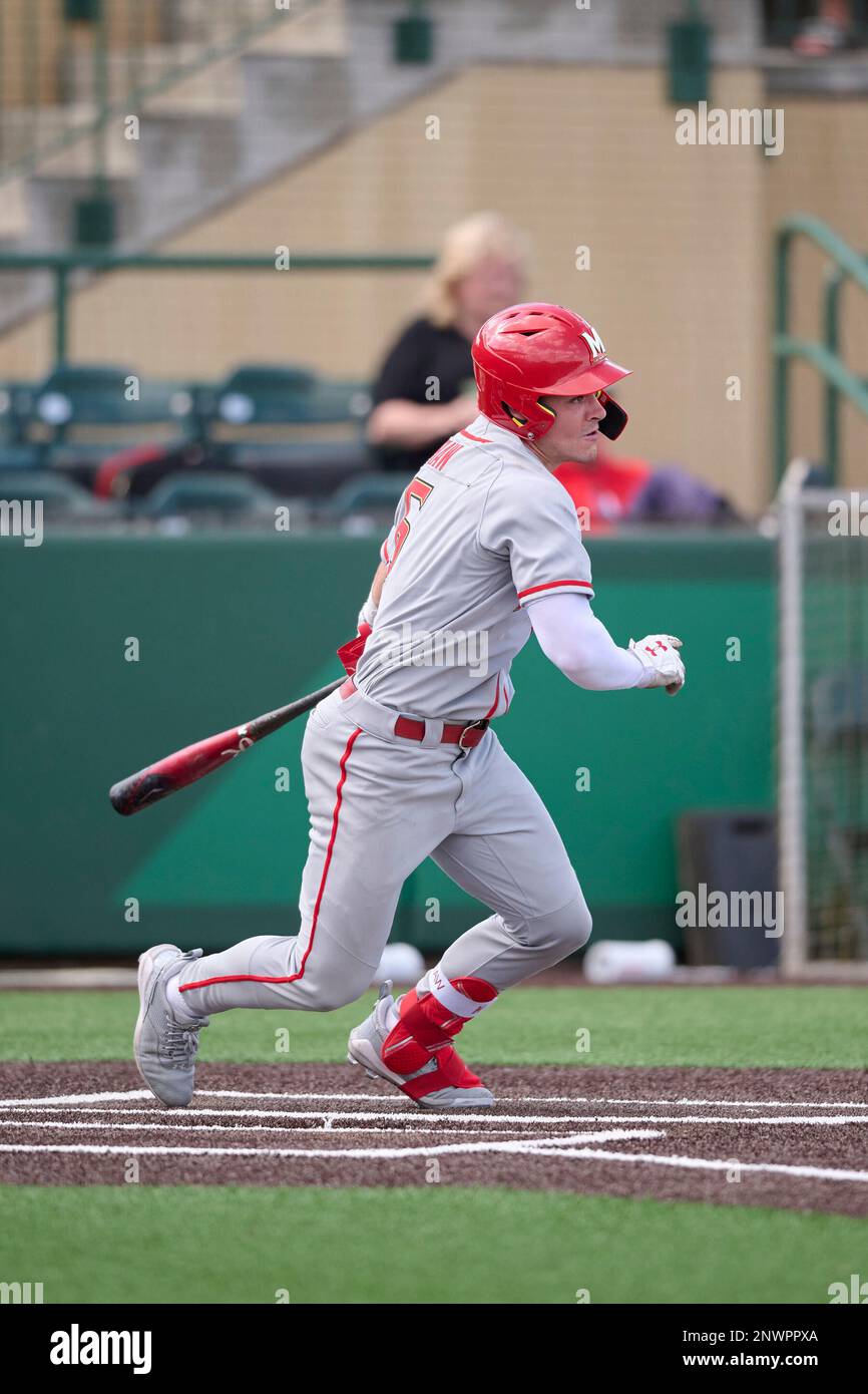 Maryland Terrapins Matt Shaw (6) bats during an NCAA baseball game ...
