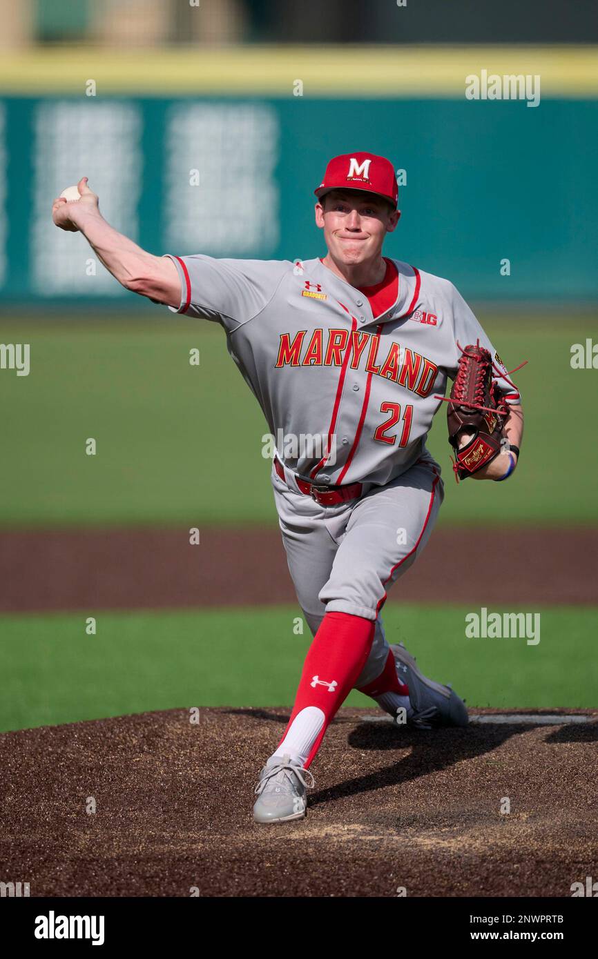 Maryland Terrapins pitcher Kenny Lippman (21) during an NCAA baseball ...