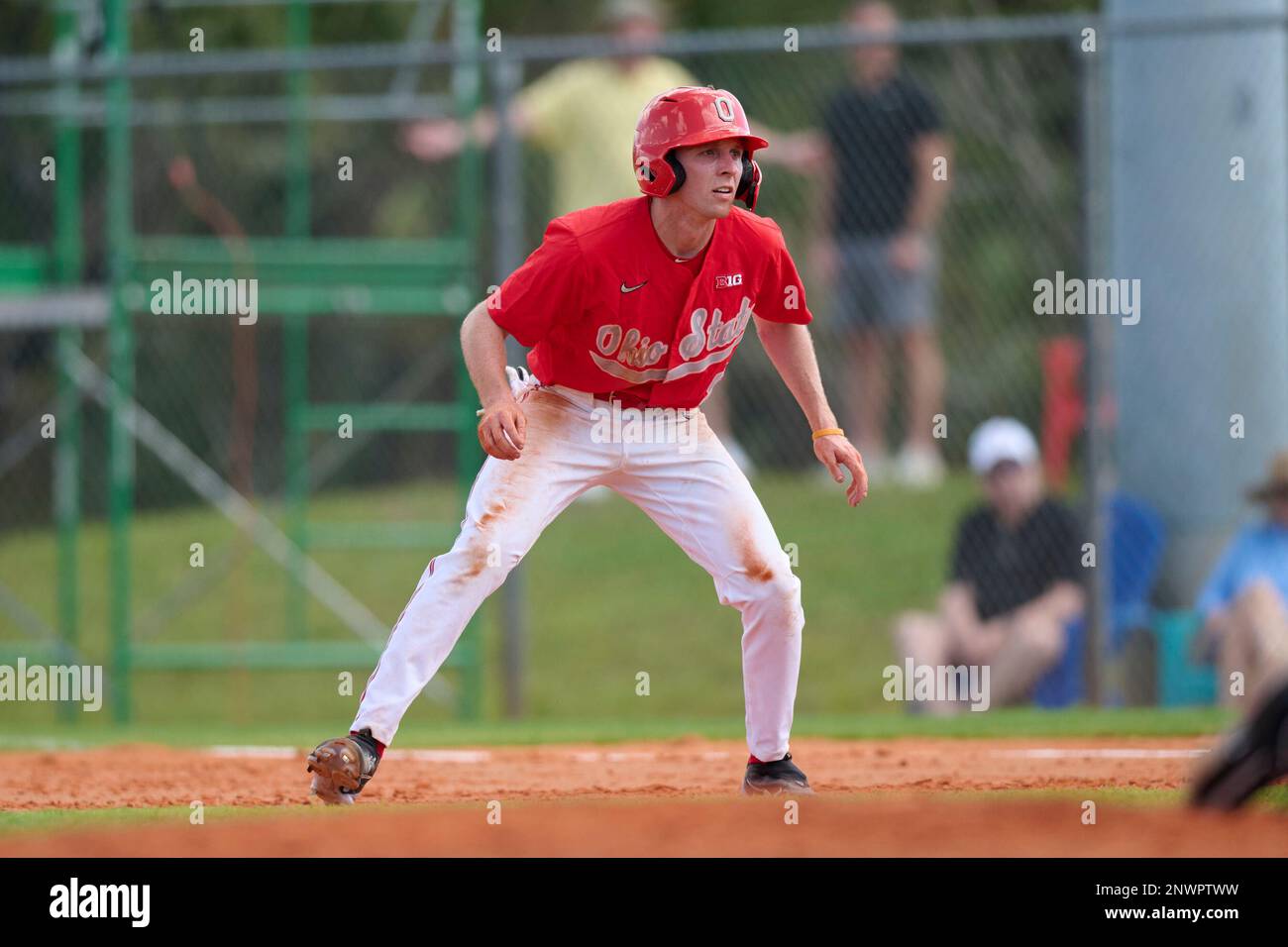 Ohio State Buckeyes Nick Erwin (5) leads off first base during an NCAA ...