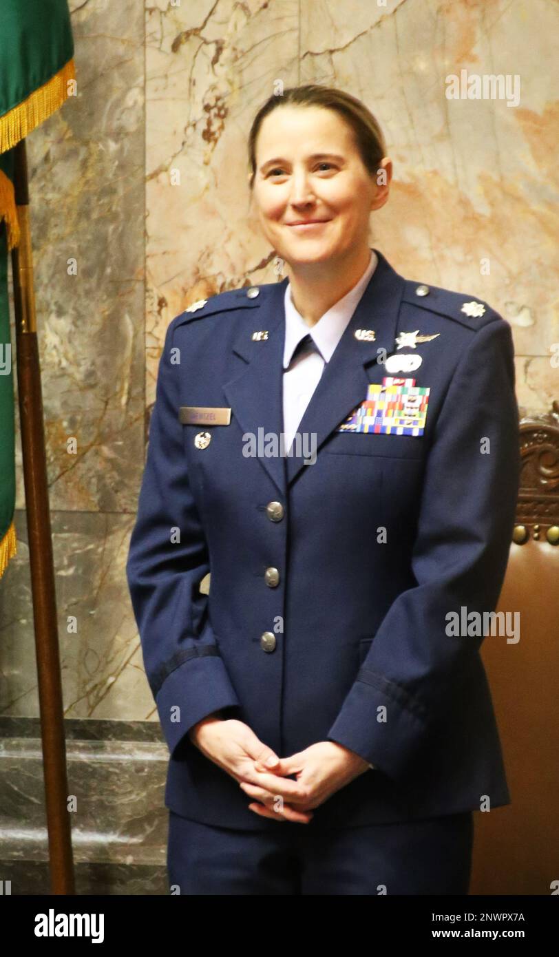 Carrie washington hi-res stock photography and images - Alamy