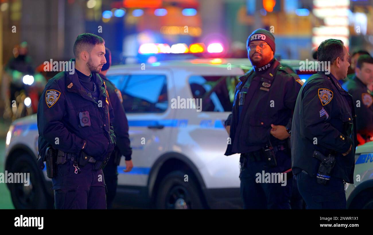 Police Officers On Duty Police Uniforms | Flying Cross® Uniform Store