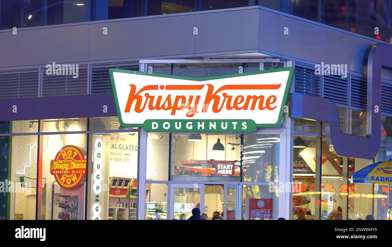 Krispy Kreme Doughnuts at Times Square New York - NEW YORK CITY, USA ...