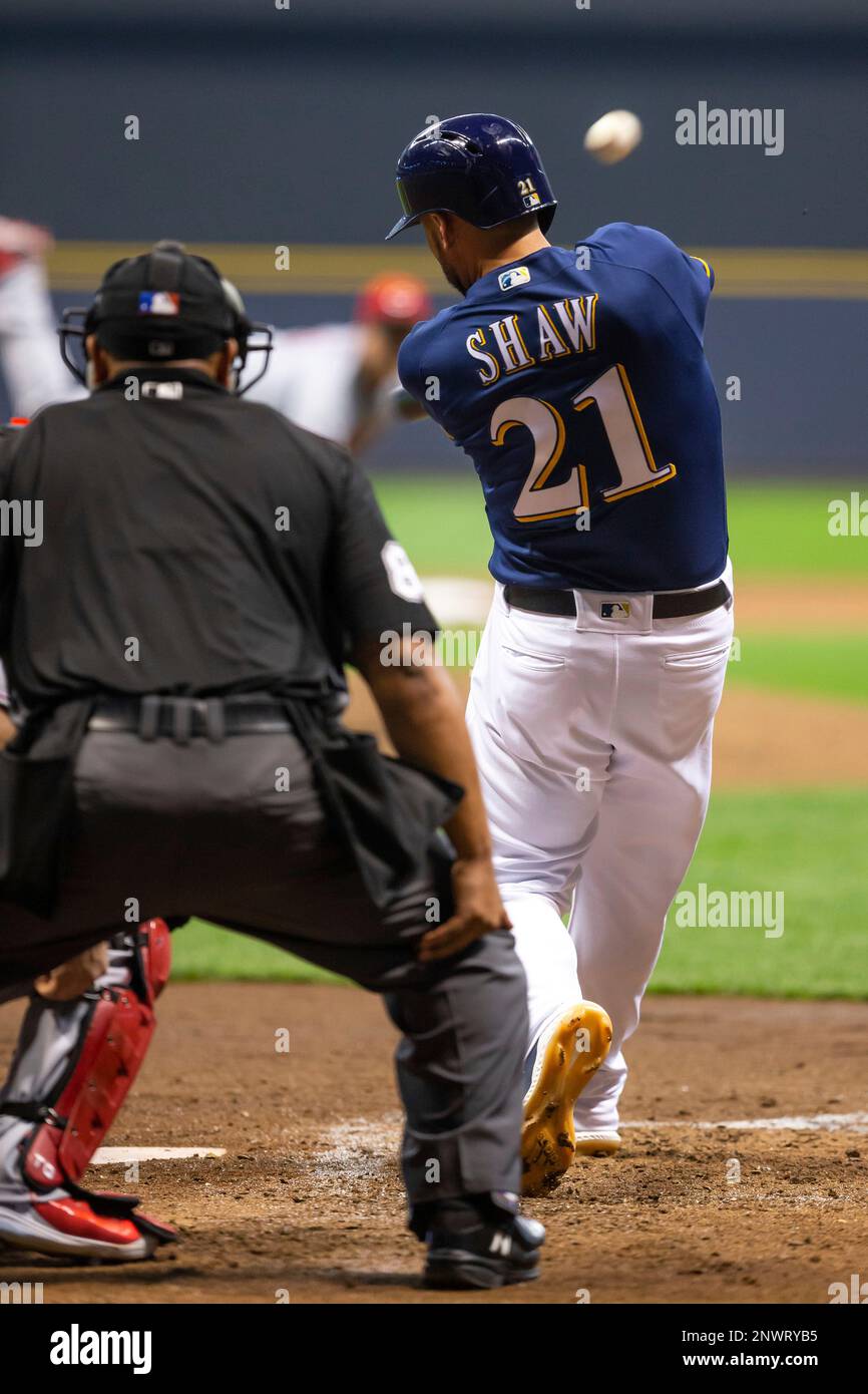 MILWAUKEE, WI - AUGUST 20: Milwaukee Brewers second baseman Travis Shaw ...
