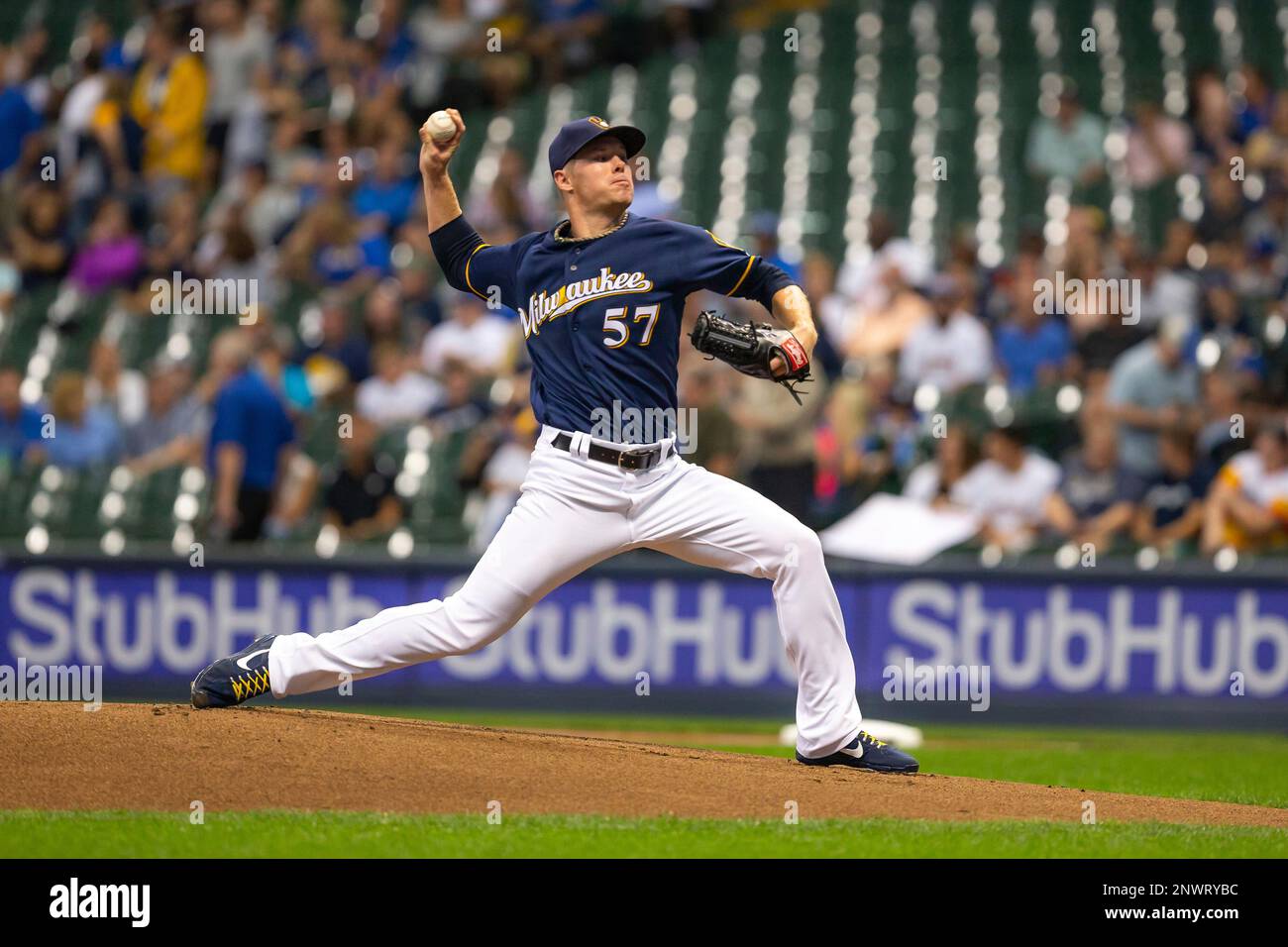 MILWAUKEE, WI - AUGUST 20: Milwaukee Brewers starting pitcher Chase ...