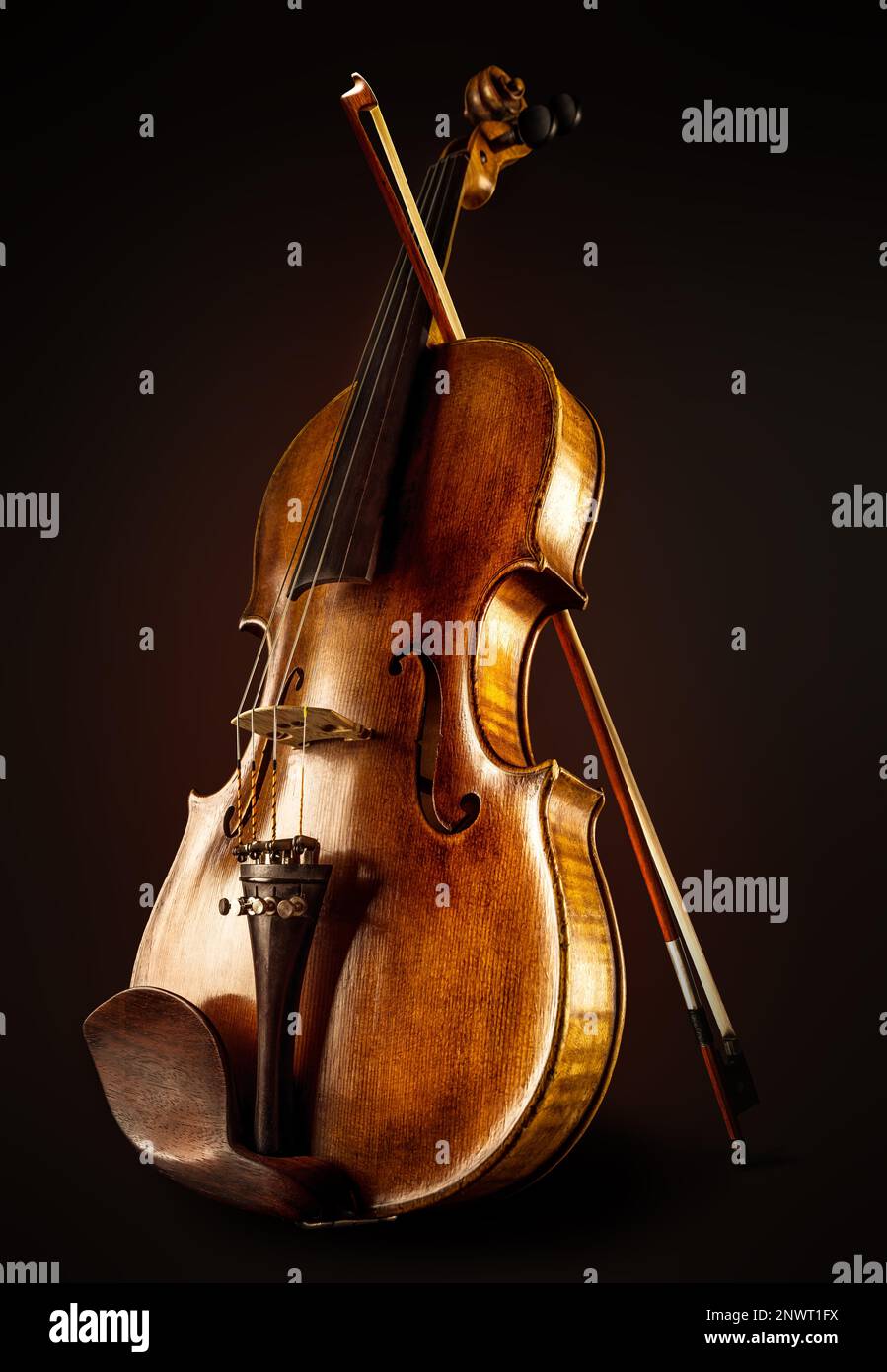 close up of a violin Stock Photo - Alamy
