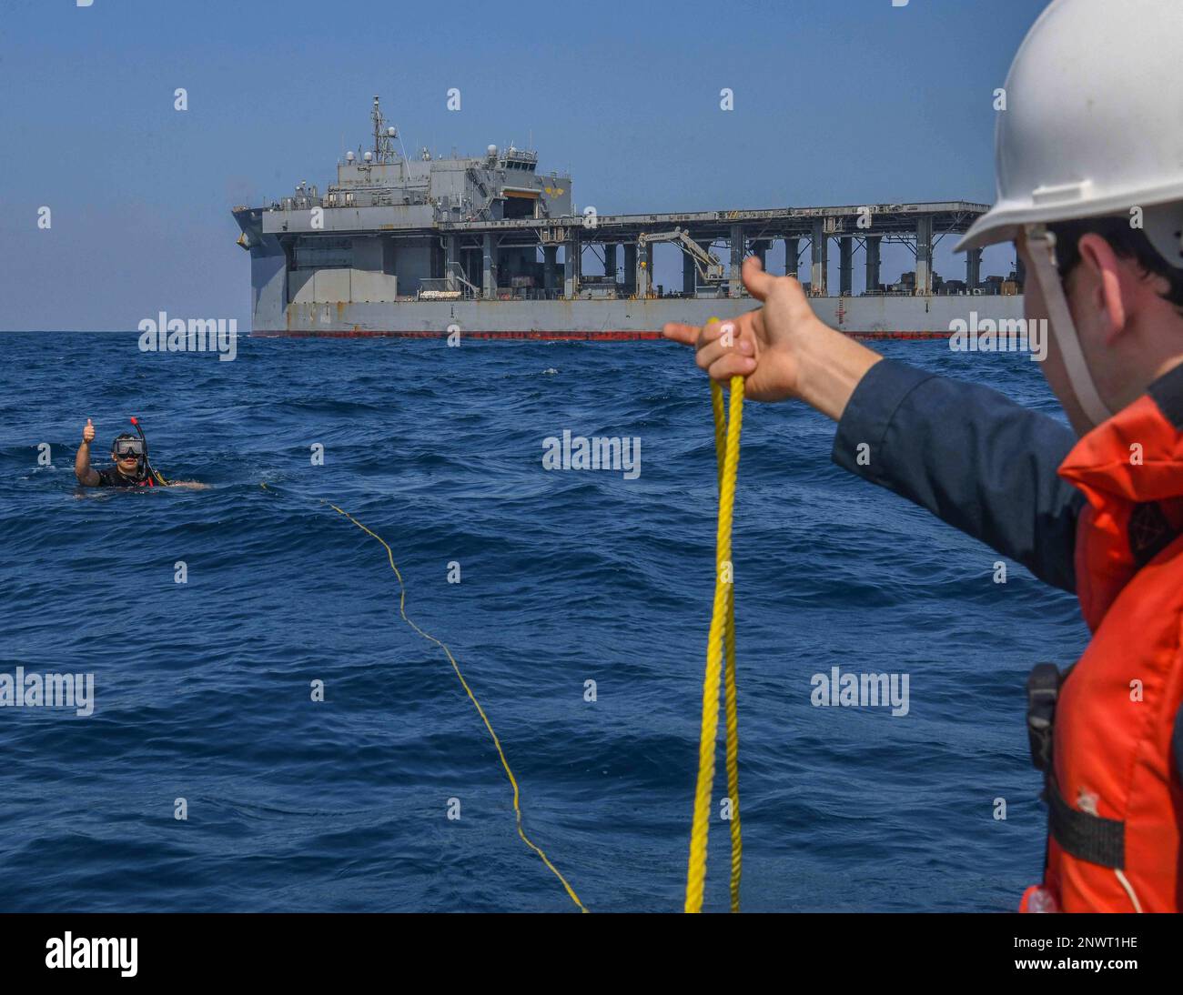 U s navy search rescue swimmer hi-res stock photography and images - Alamy