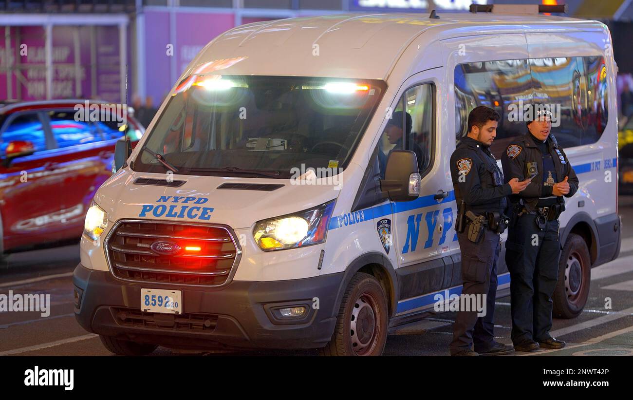 NYPD Police Officers in New York - NEW YORK CITY, USA - FEBRUARY 14 ...