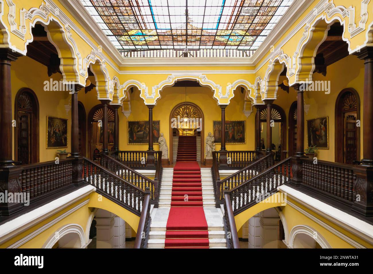 Archbishops Palace, Sumptuous stairway and main entrance hall, Lima ...