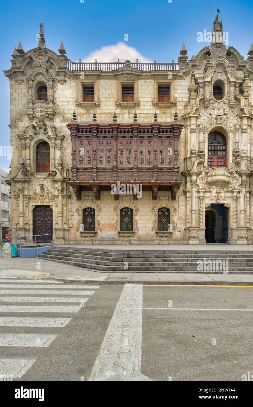 Archbishops Palace, Facade and balconies, Lima, Peru Stock Photo - Alamy