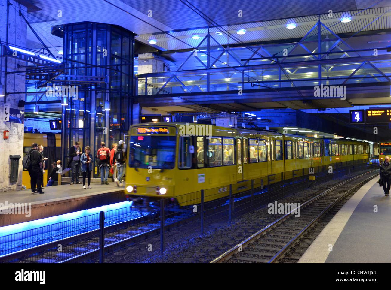 Underground station, main station, Essen, North Rhine-Westphalia ...