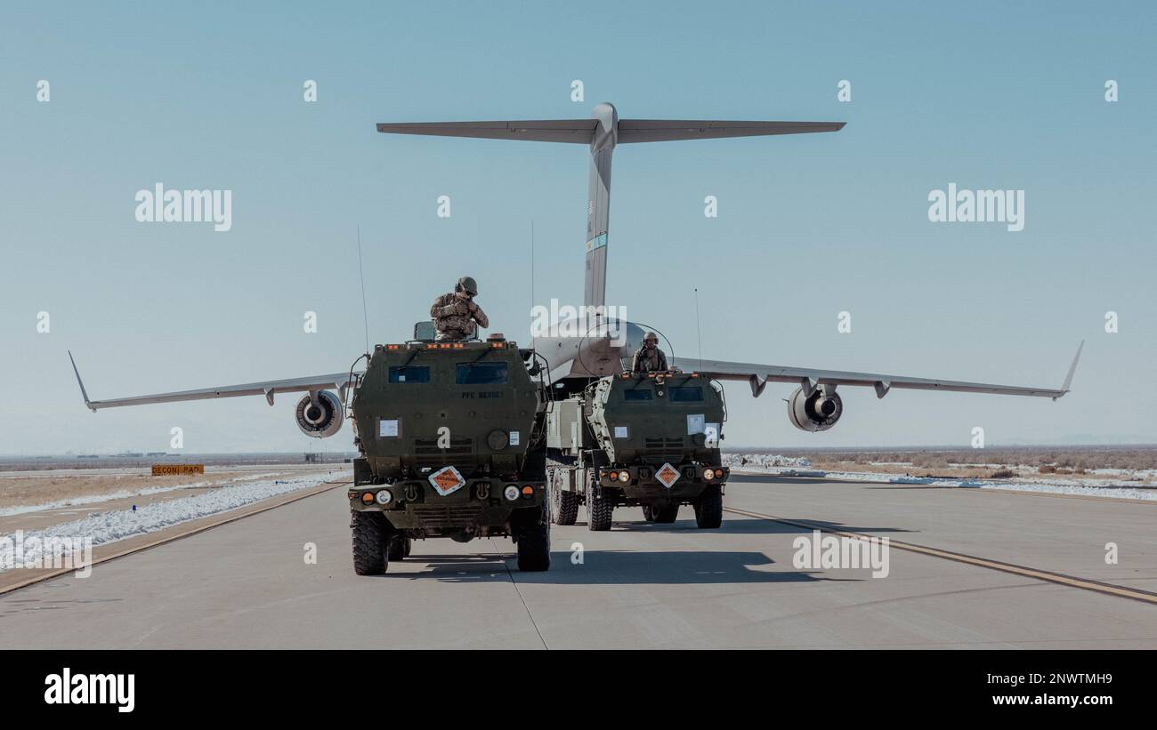 U.S. Marines with 1st Battalion, 10th Marine Regiment, 2d Marine ...