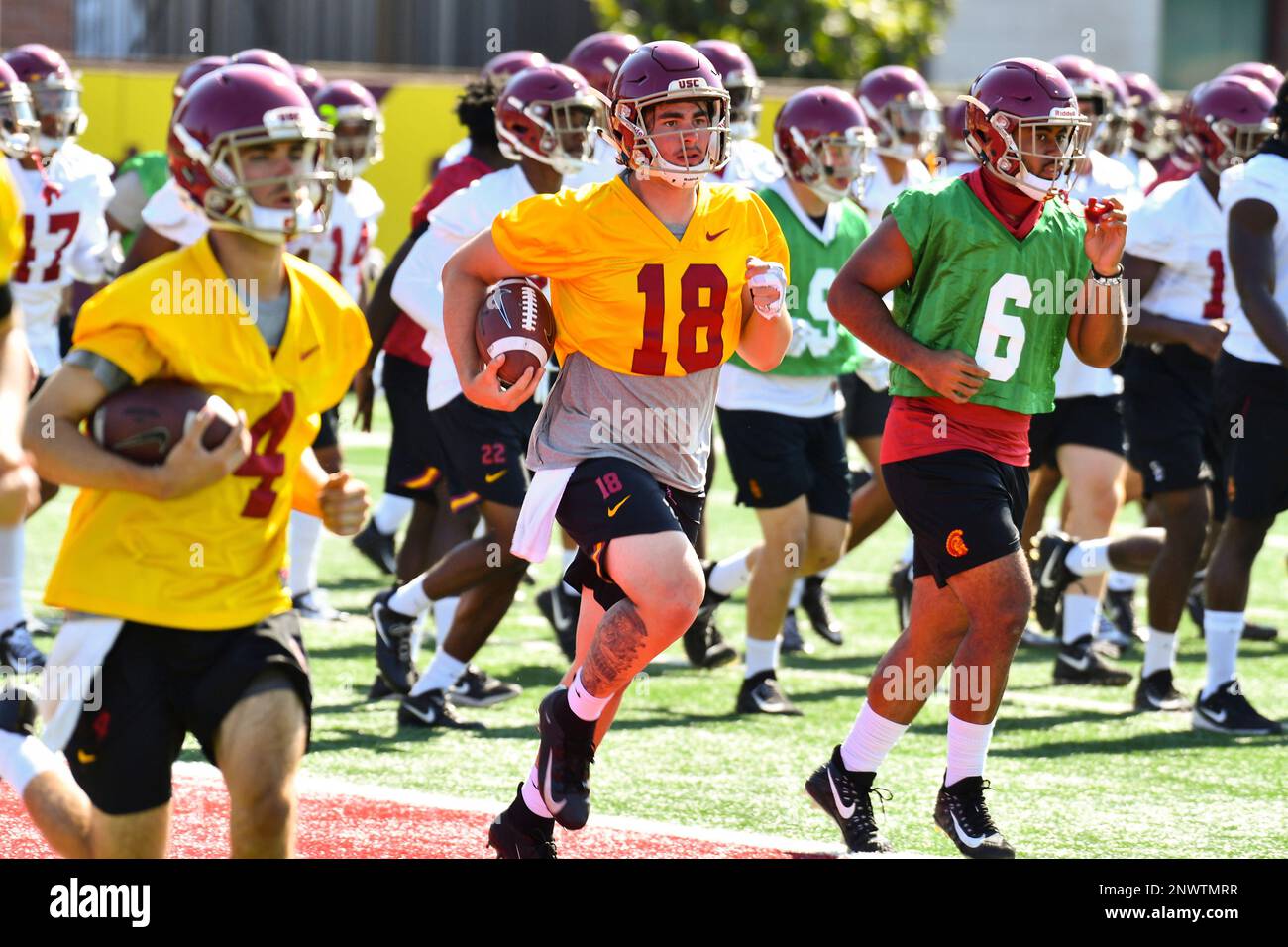 LOS ANGELES, CA - AUGUST 13: USC (18) JT Daniels (QB) runs to the next ...