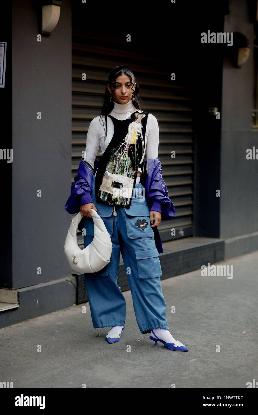 Street style, Melanie Darmon arriving at Victoria Tomas Fall-Winter ...