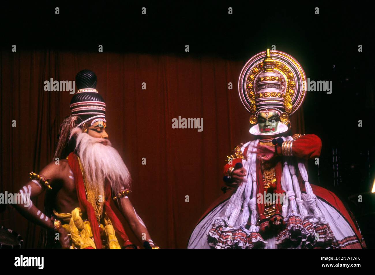 Pacha Green and white beard virtuous characters in Kerala Kalamandalam ...