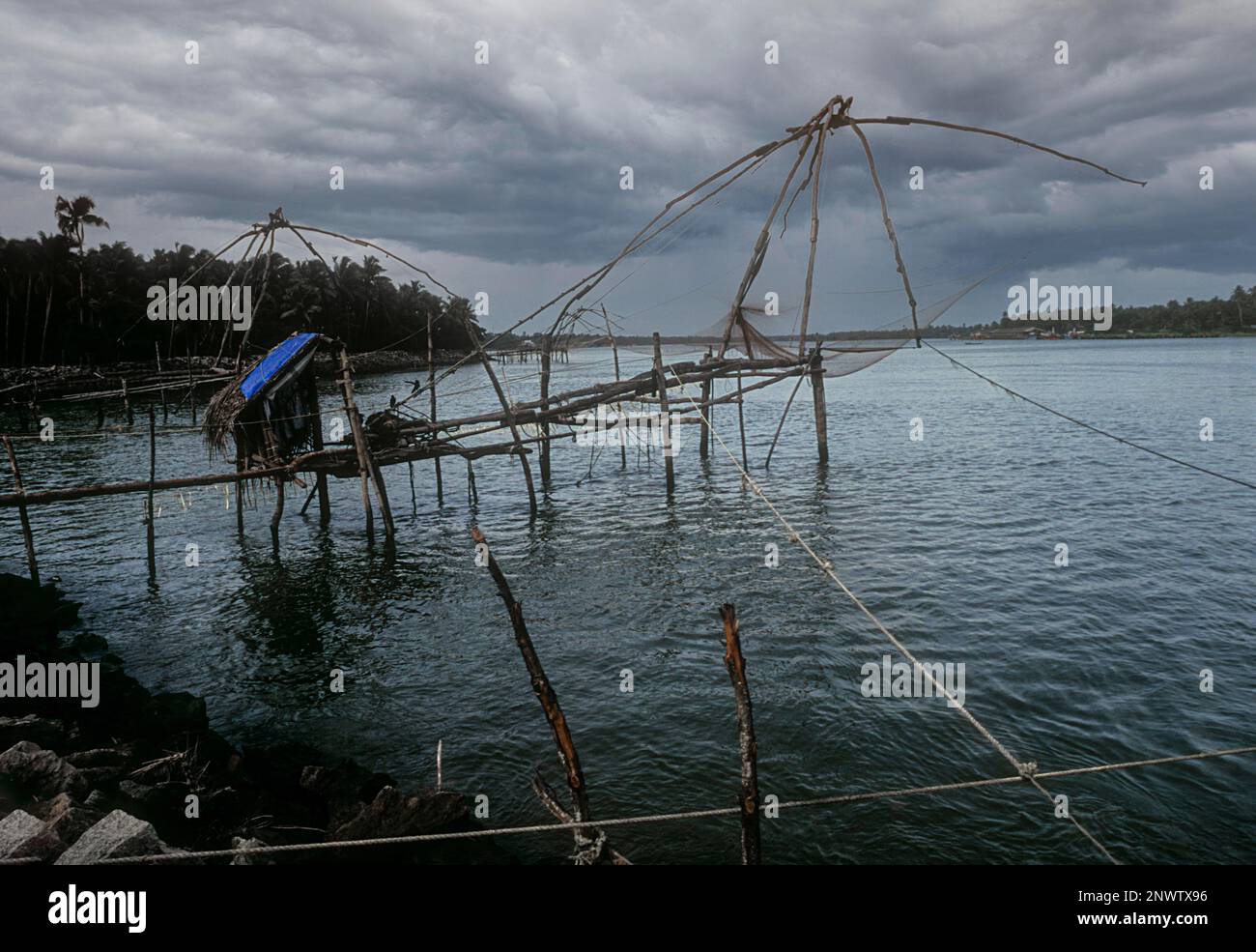 Chinese fishing net in Fort Kochi Cochin, Kerala, South India, India ...