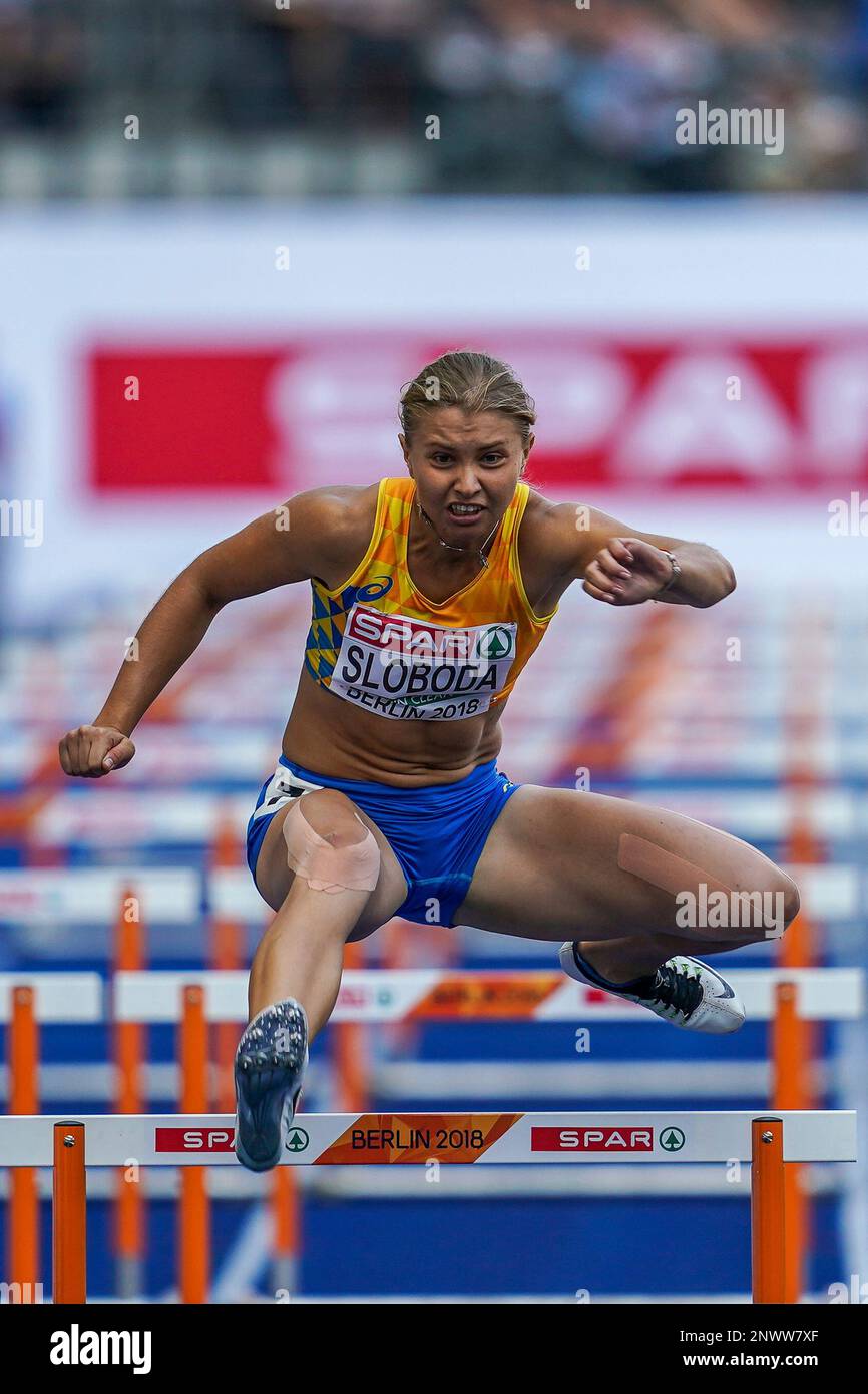 August 9, 2018: Daryna Sloboda of Ukraine and Sarah Lagger of Austria ...