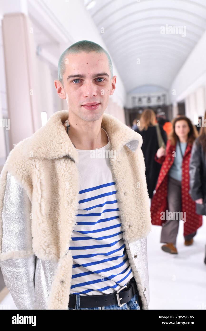 Victor Weinsanto attends Vaillant Studio Womenswear Fall Winter 2023 ...