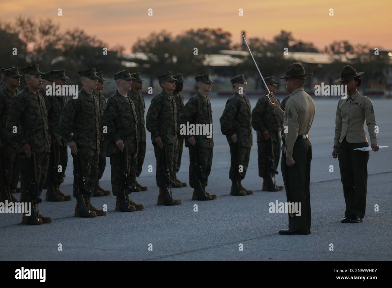 Recruits from Hotel Company, 2nd Recruit Training Battalion ...