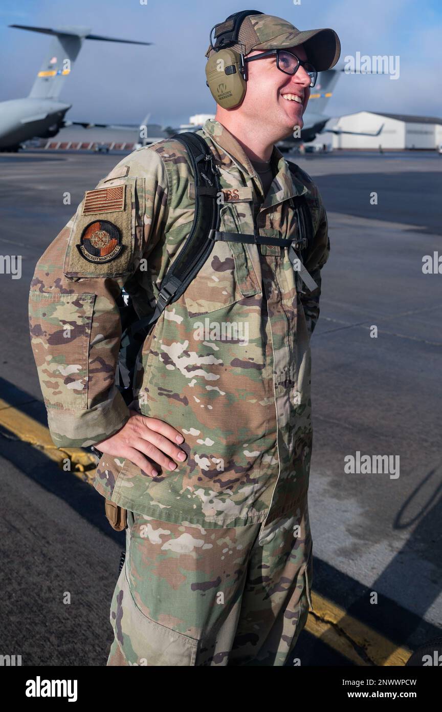U.S. Air Force Tech. Sgt. Mark Jacobs, a crew chief assigned to the ...