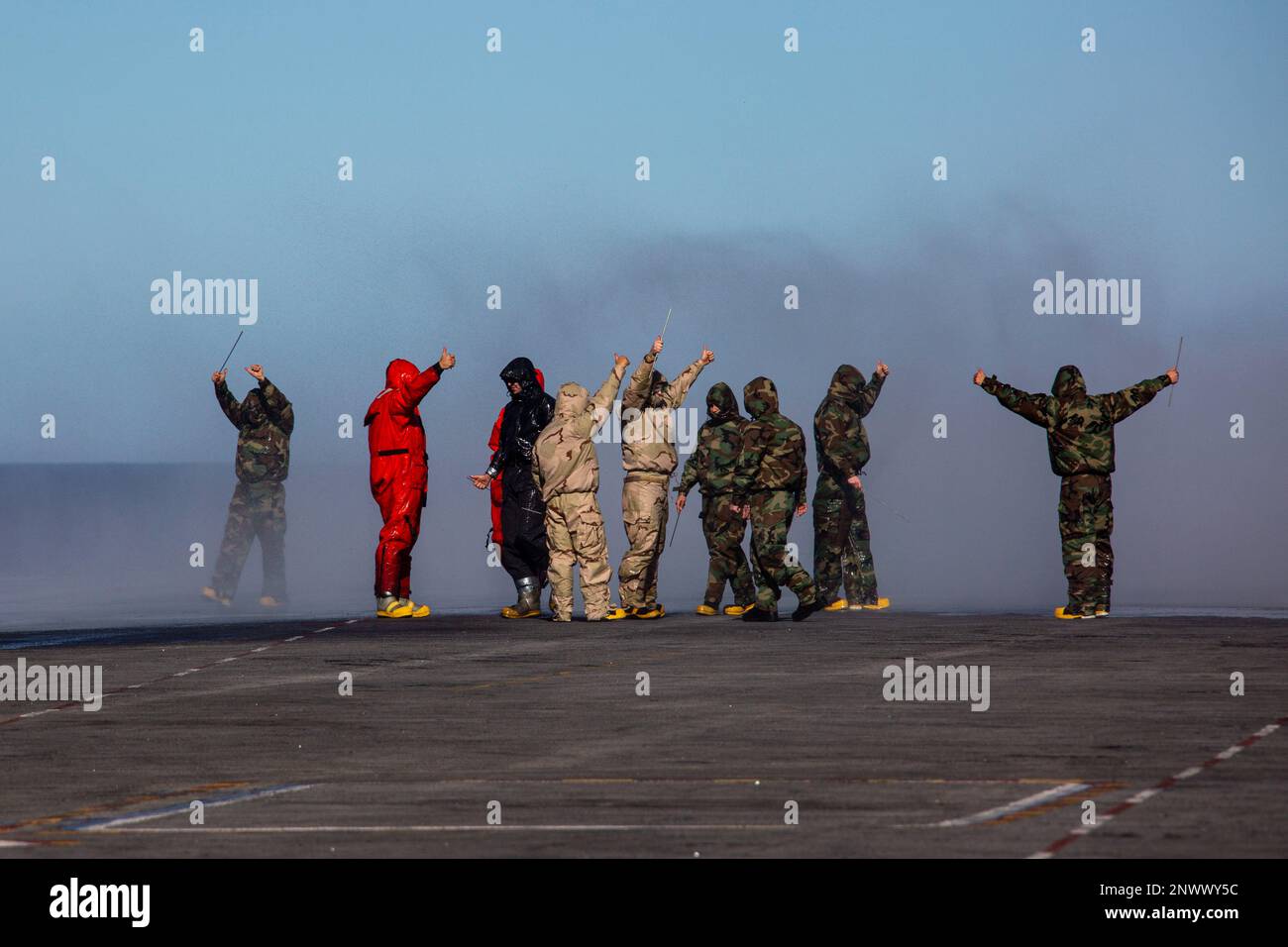 230121-N-MU675-2045 PACIFIC OCEAN (Jan. 21, 2023) Sailors perform a ...