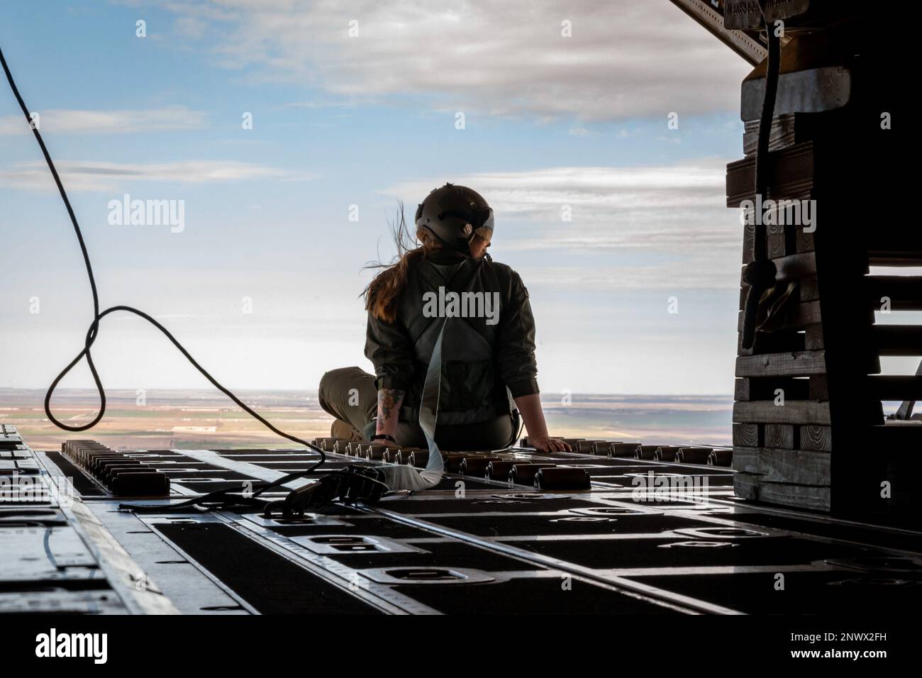 U.S. Air Force Staff Sgt. Kirby Graves, 40th Airlift Squadron ...