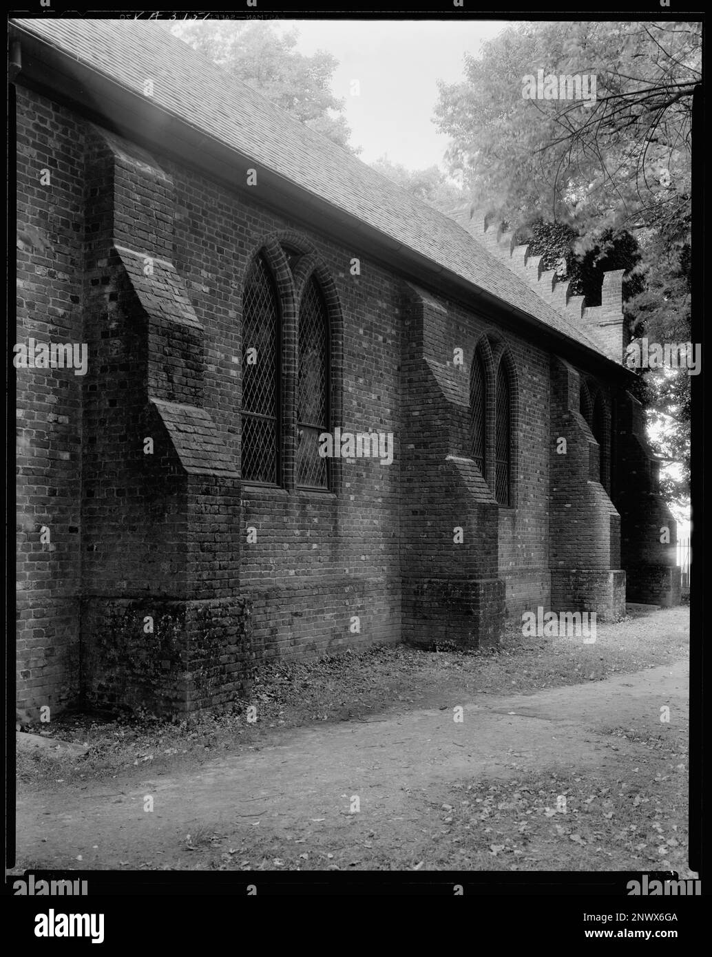 Jamestown church Black and White Stock Photos & Images - Alamy