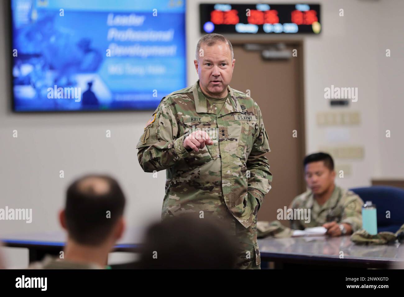 500th MI Brigade hosted the Commanding General and Command Sergeant ...