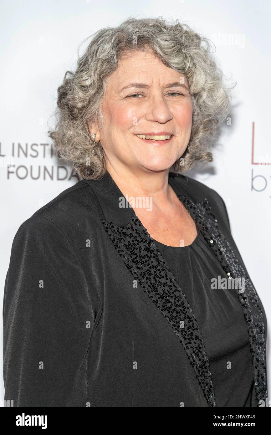 Los Angeles, CA February 28, 2023, Actor Carolyn Wilson attends "Linked ...