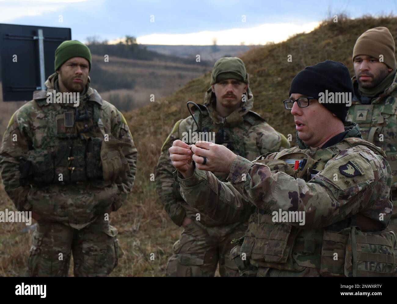 Soldiers assigned to the 39th Brigade Engineer Battalion, 2nd Brigade ...