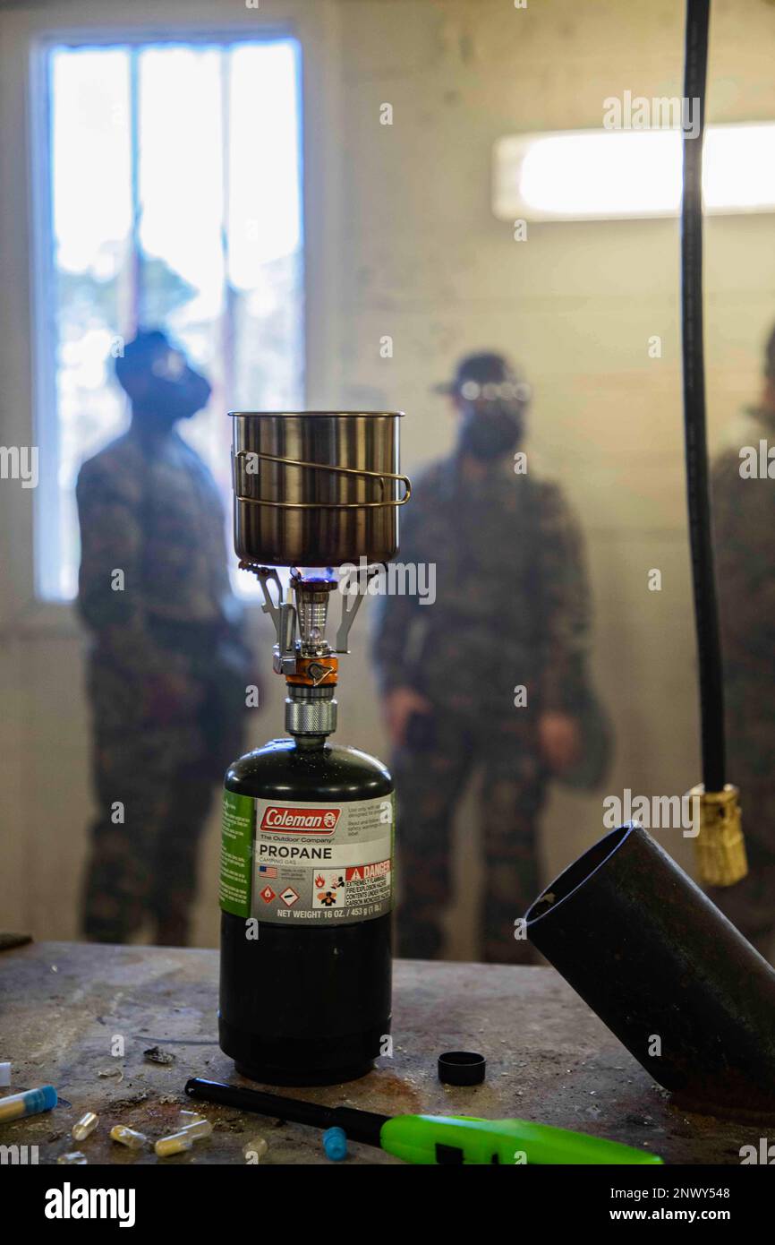 M50 gas mask hi-res stock photography and images - Alamy