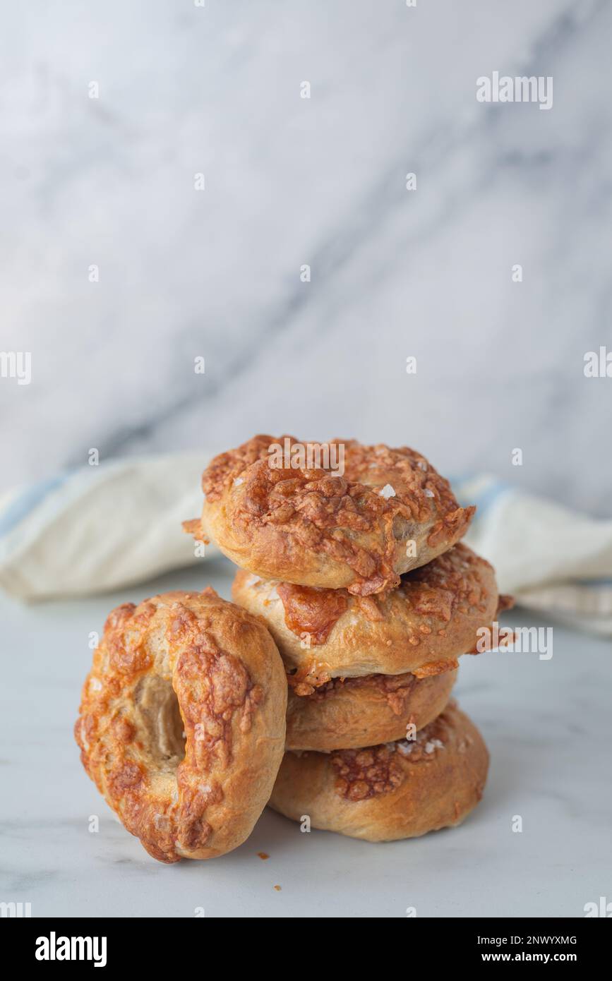 Traditional chinese bagels hi-res stock photography and images - Alamy