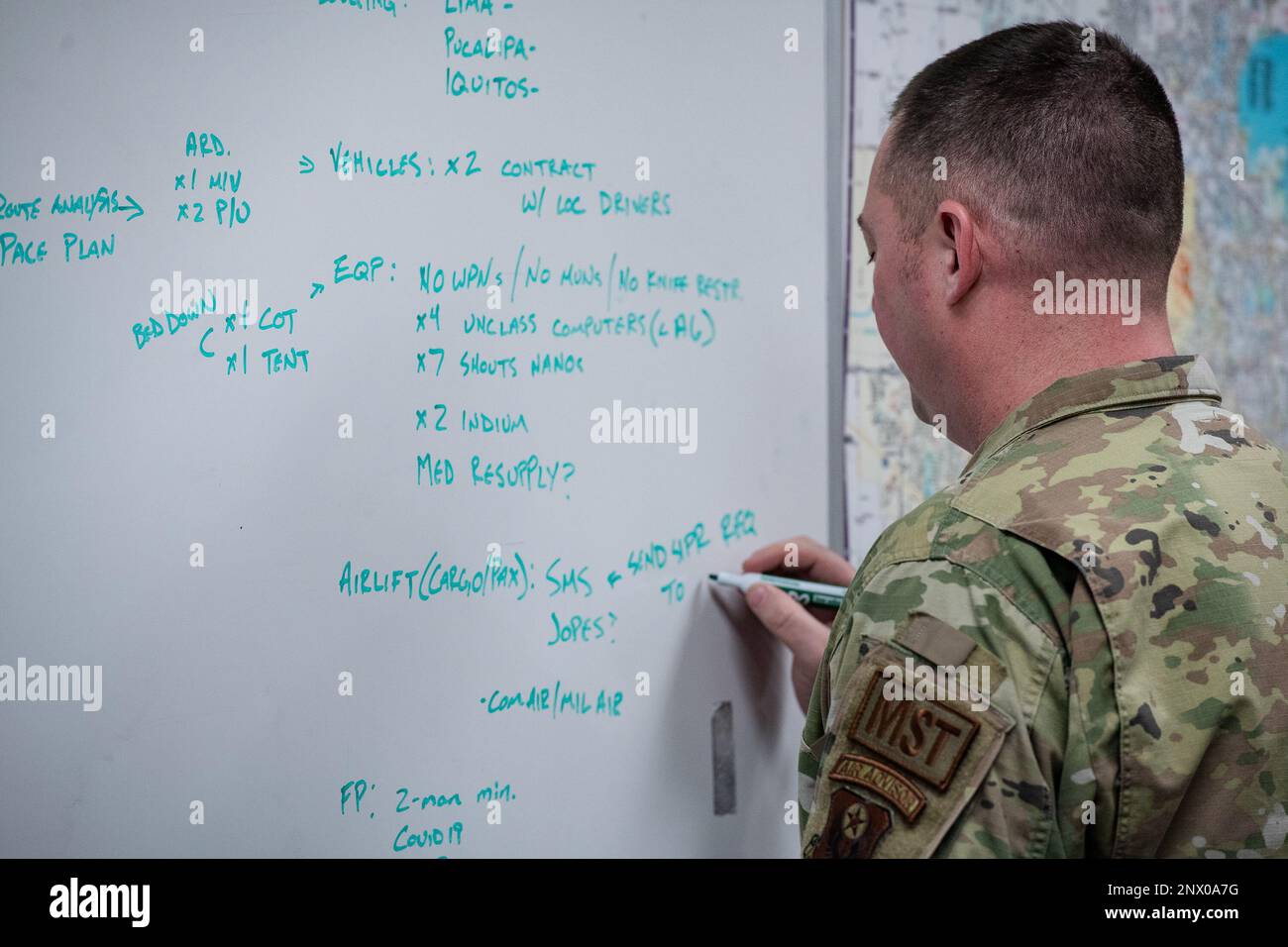 Team leader u s special operations hi-res stock photography and images ...