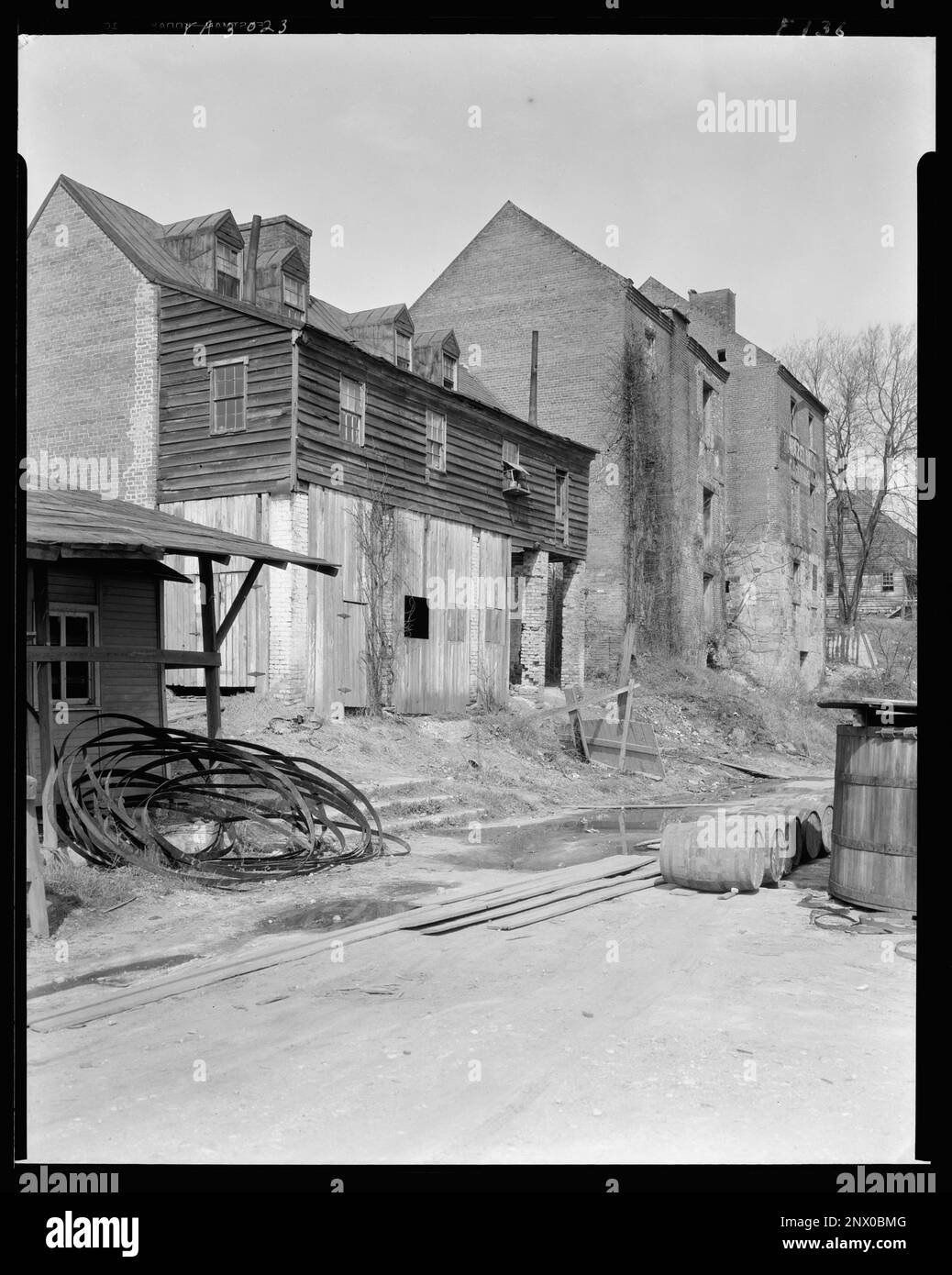 Warehouse, Hoop-Pole Factory, 307-13 Sophia Street, Fredericksburg ...