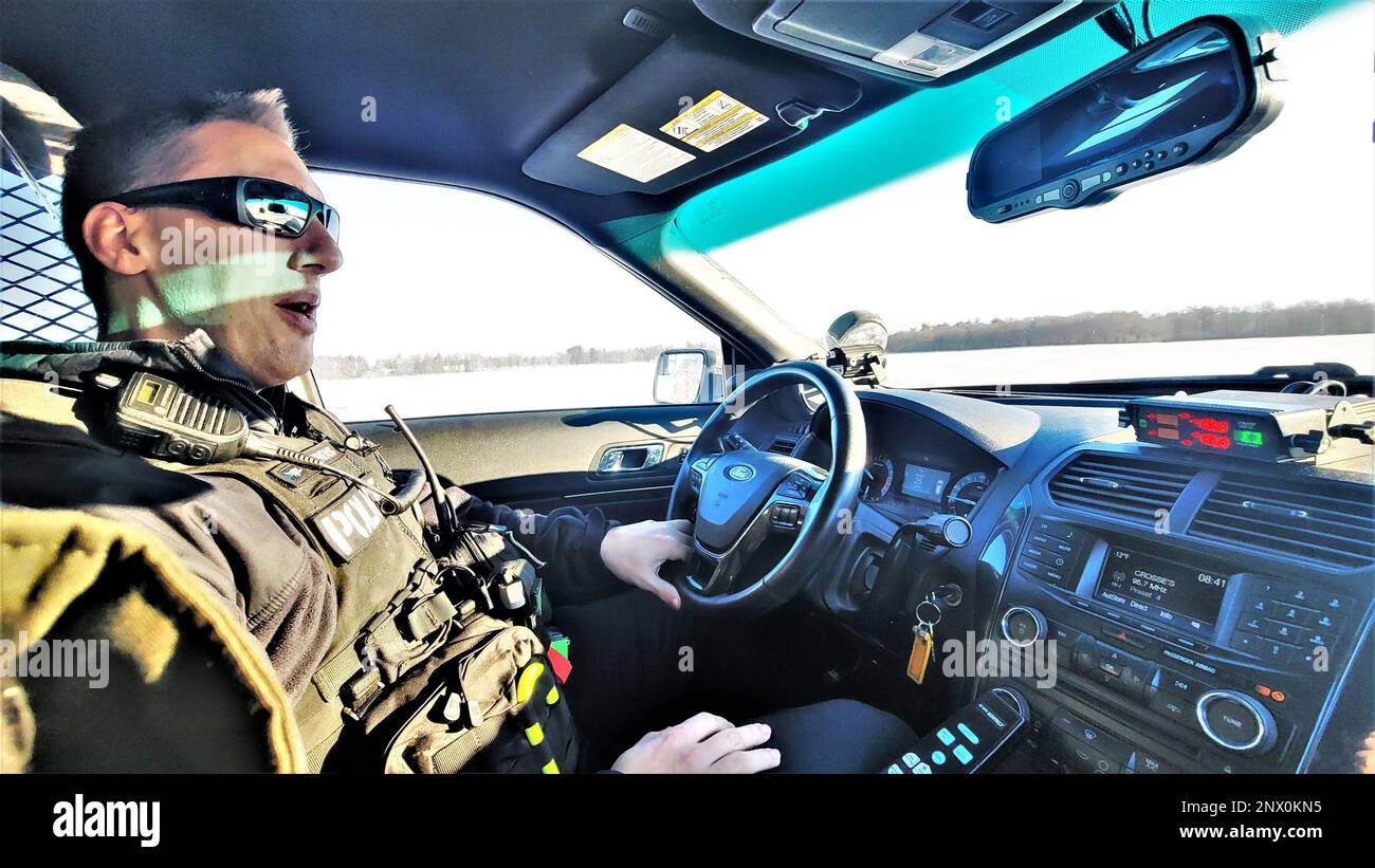 Field Training Officer Jonathan Stephens with the Fort McCoy ...