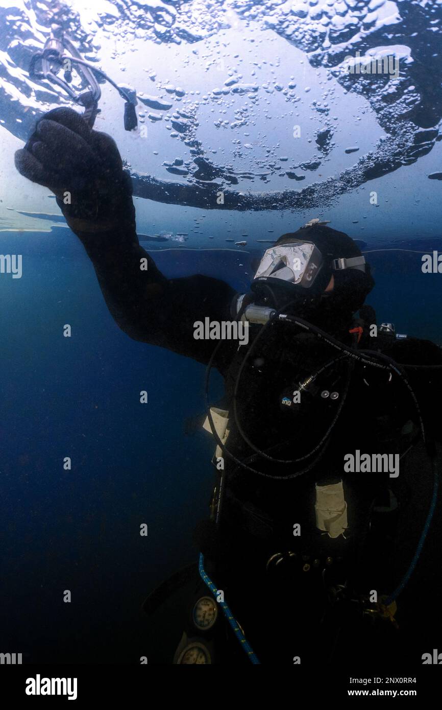 LITTLE FALLS, Minn. (Feb. 5, 2023) – U.S. Navy Diver 1st Class Rob ...