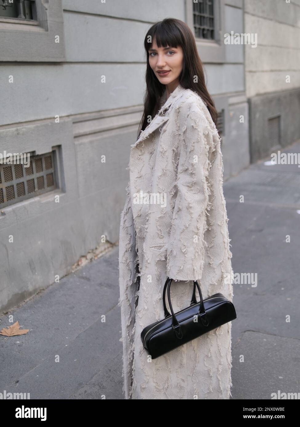 Fashion blogger street style outfit before Calcaterra fashion show ...