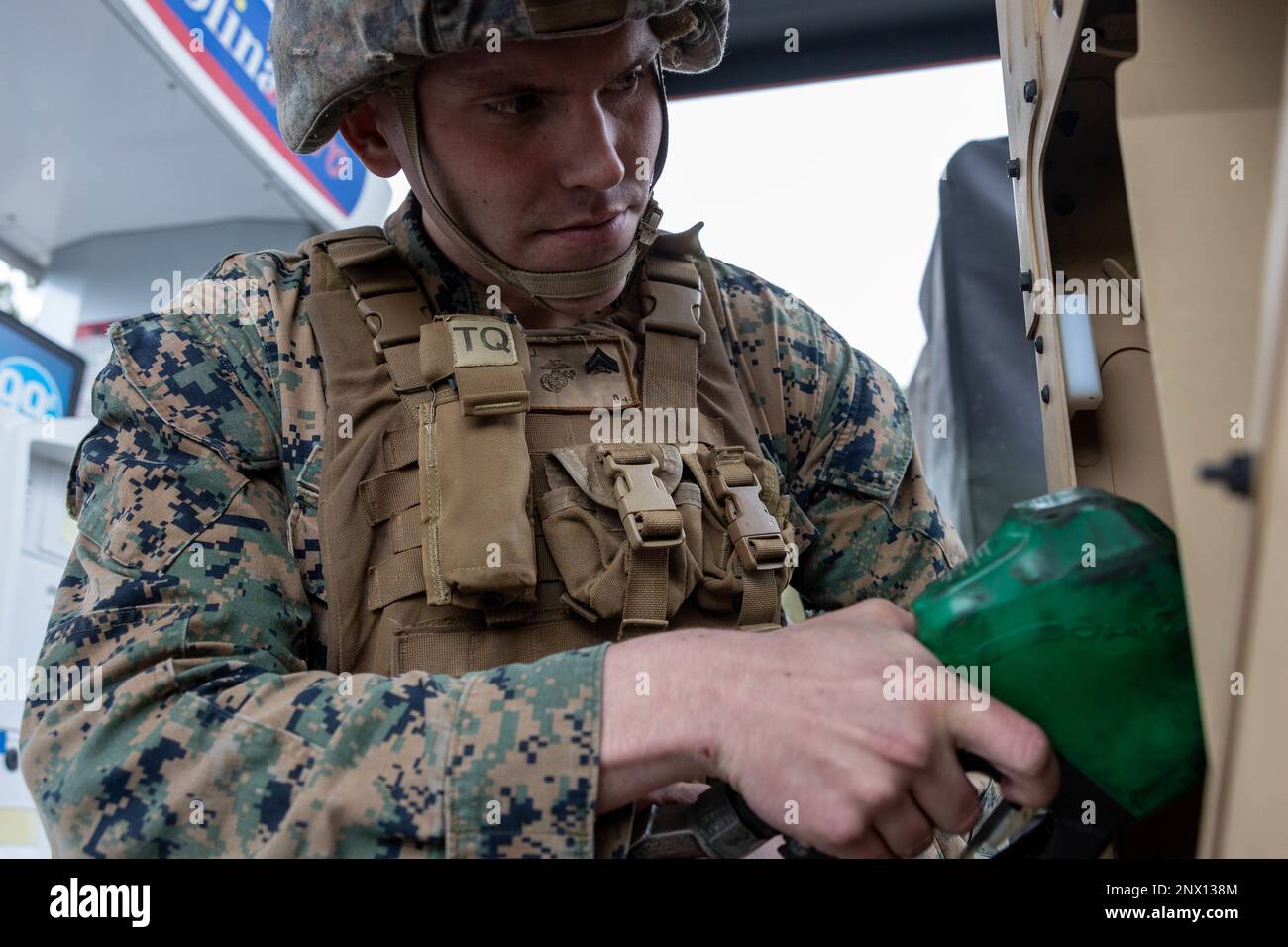 Marine bulk fuel platoon hi-res stock photography and images - Alamy