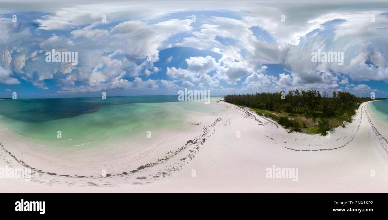 Travel concept: blue sea and sand beach on a tropical island 360VR ...