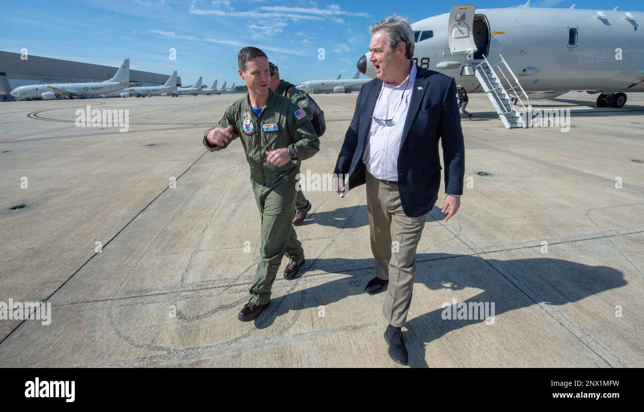 JACKSONVILLE, Fla. (Jan. 23, 2023) Capt. Jon Spore, commanding officer ...