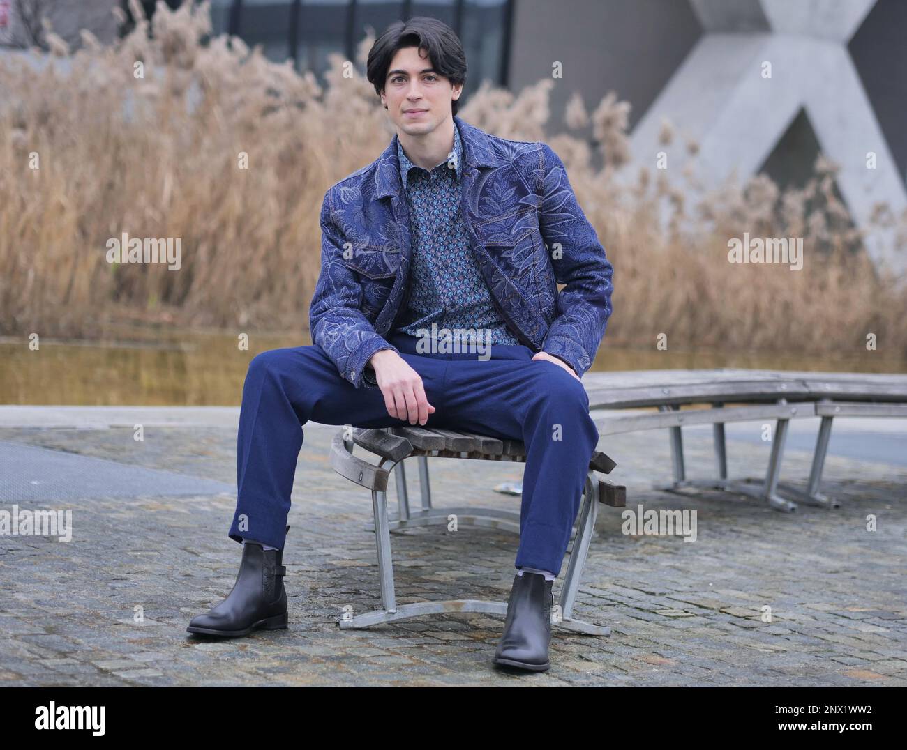 Italian actress Carmine Buschini posing for photographers after Etro ...