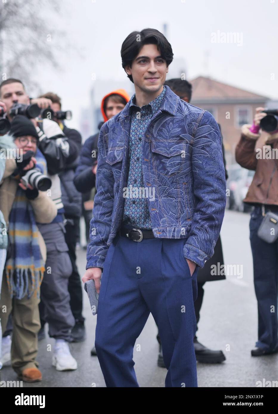 Italian actress Carmine Buschini posing for photographers after Etro ...