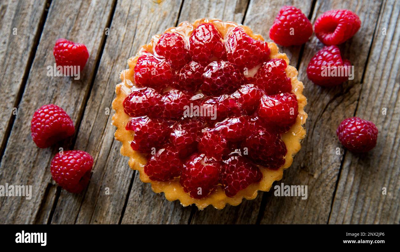 Beautiful tasty berry tartlet hi-res stock photography and images - Alamy