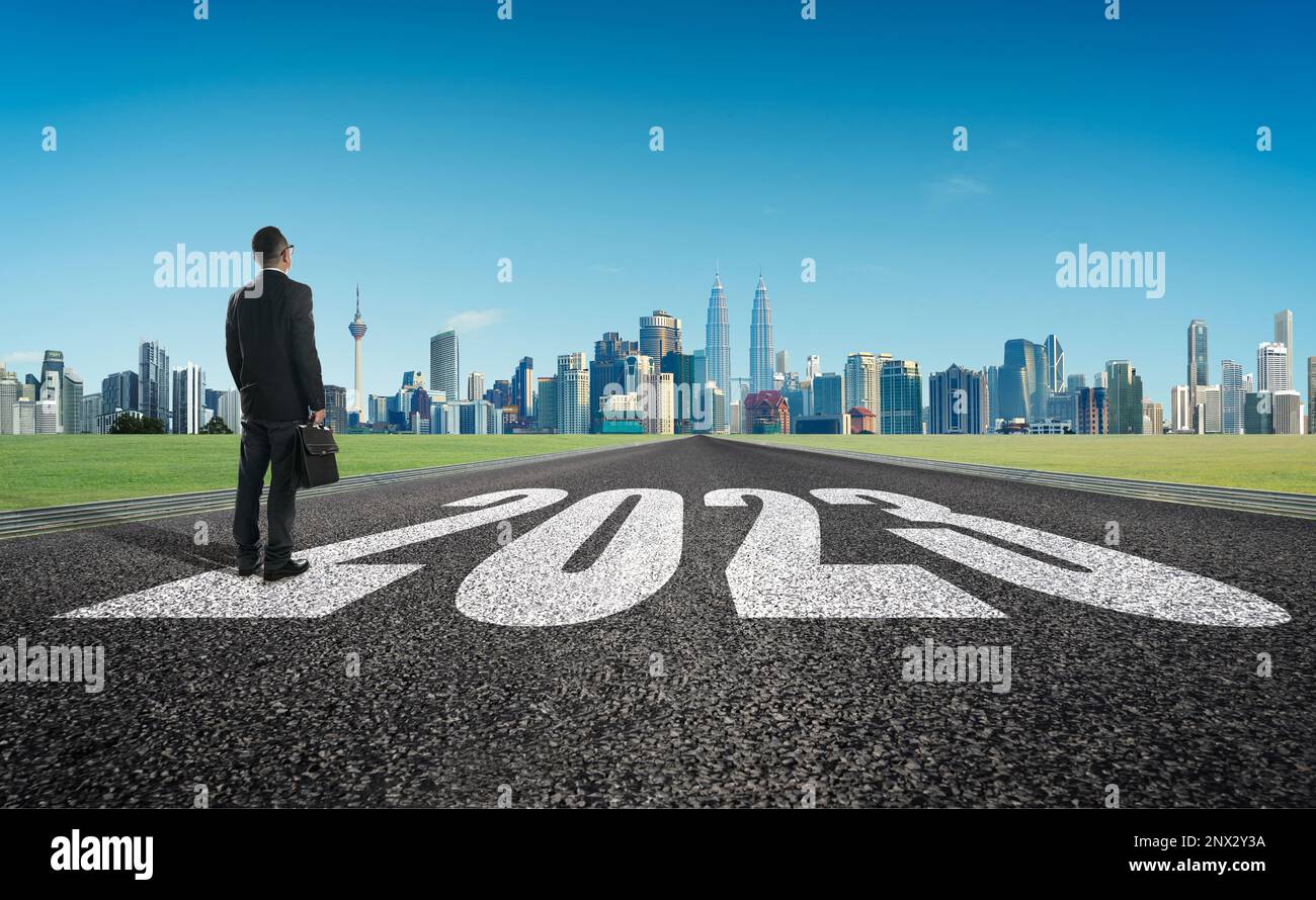 Better performance chart hi-res stock photography and images - Alamy