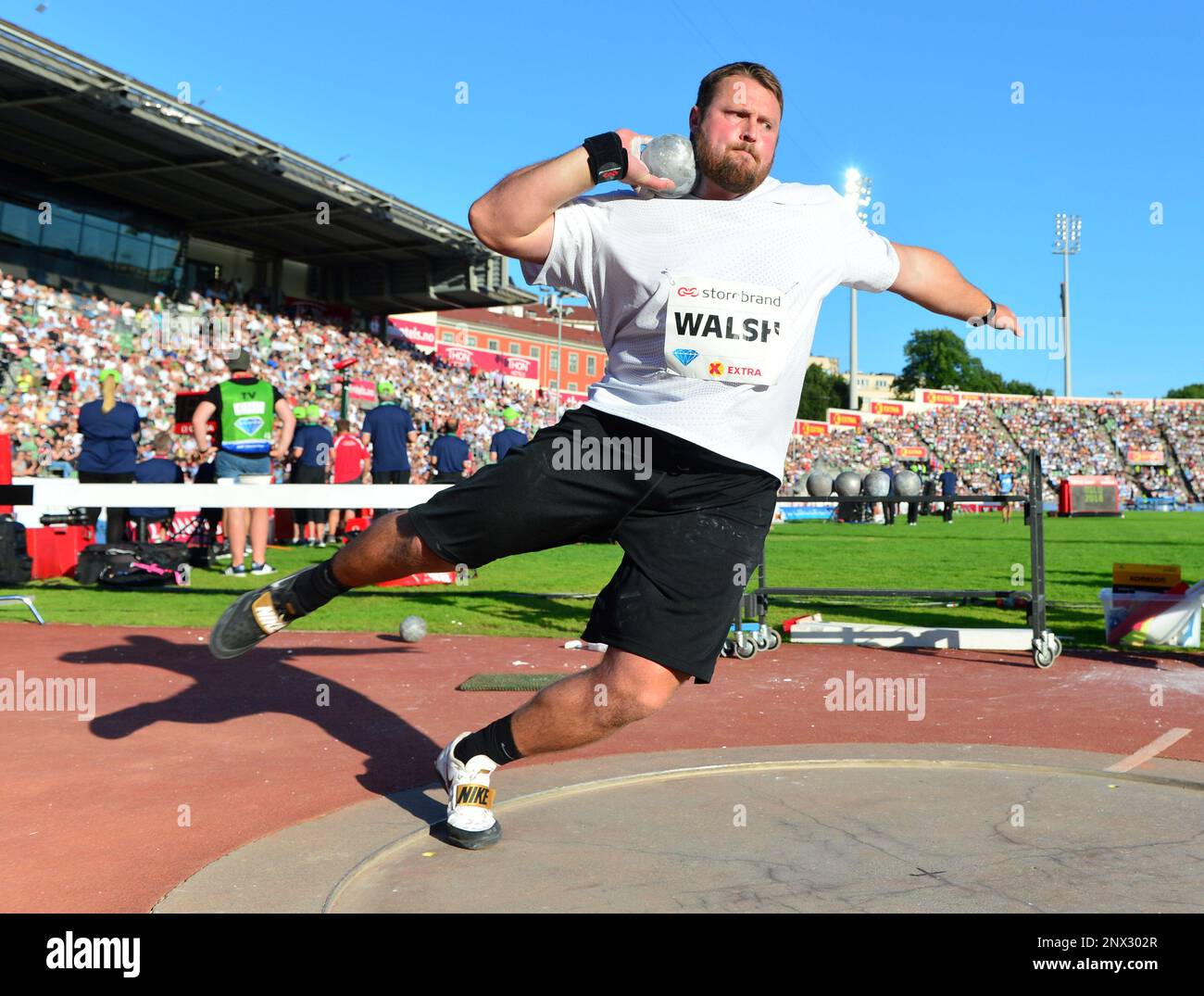 Tom Walsh aka Tomas Walsh (NZL) wins the shot put at 73-1 3/4 (22.29m ...