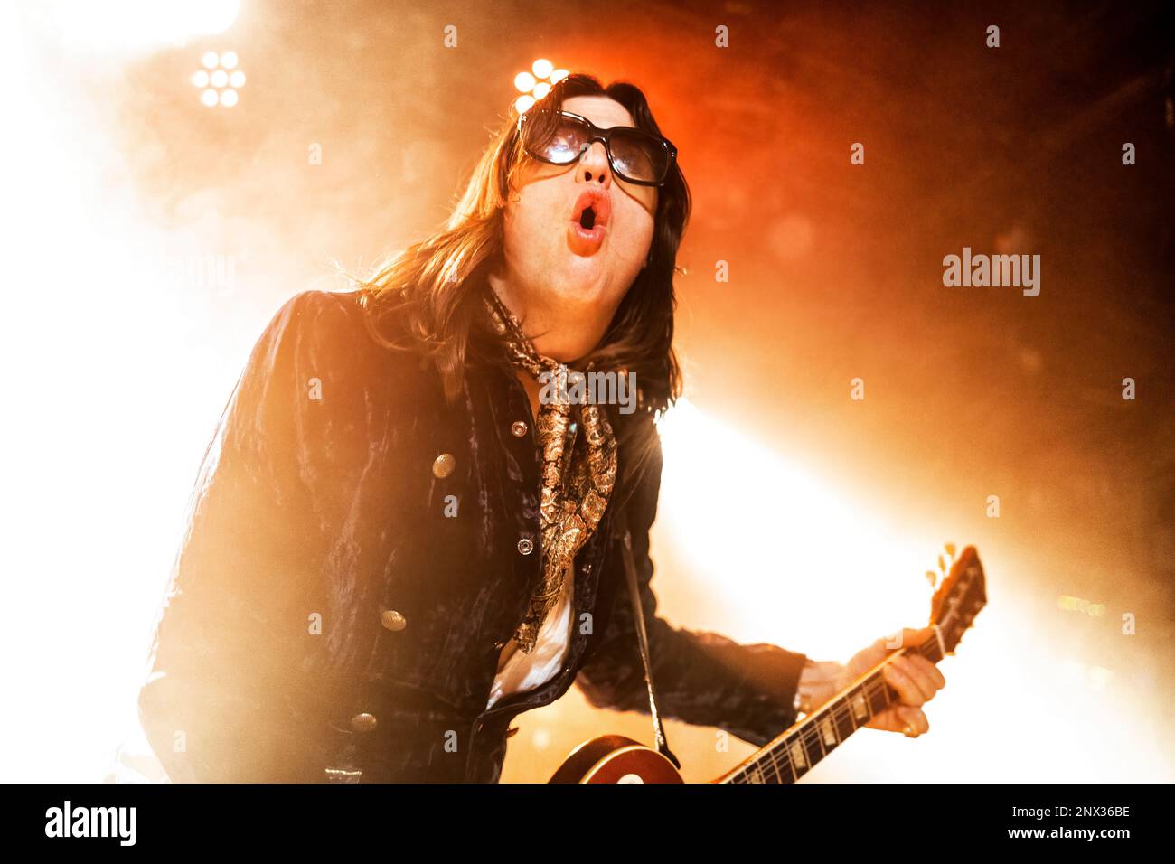Dirty honey 2023 hi-res stock photography and images - Alamy