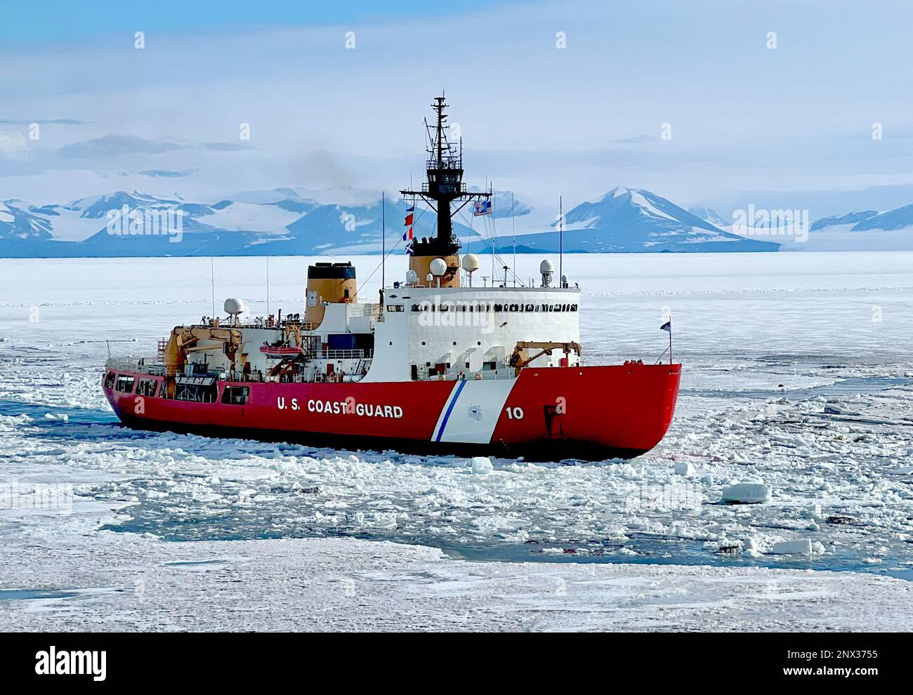 Antarctica through this operation hi-res stock photography and images ...