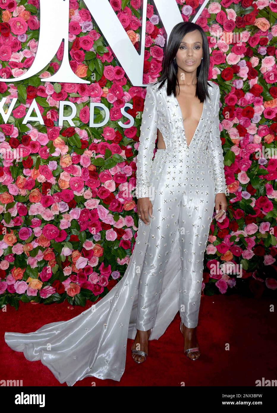 Photo by: Dennis Van Tine/STAR MAX/IPx 2018 6/10/18 Kerry Washington at the 72nd Annual Tony ...