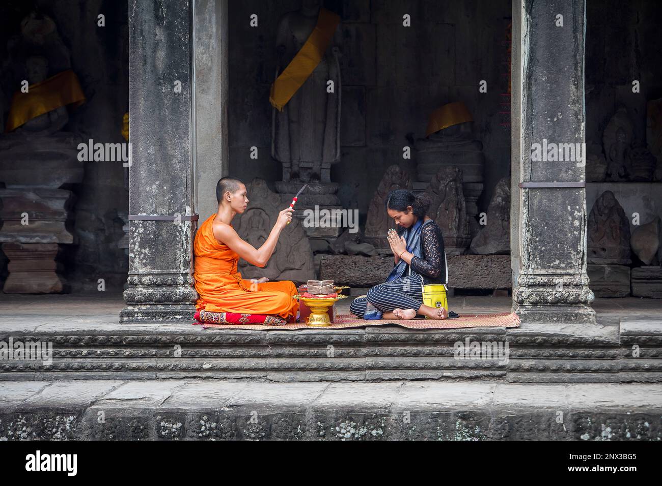 Buddhist believers at angkor hi-res stock photography and images - Alamy