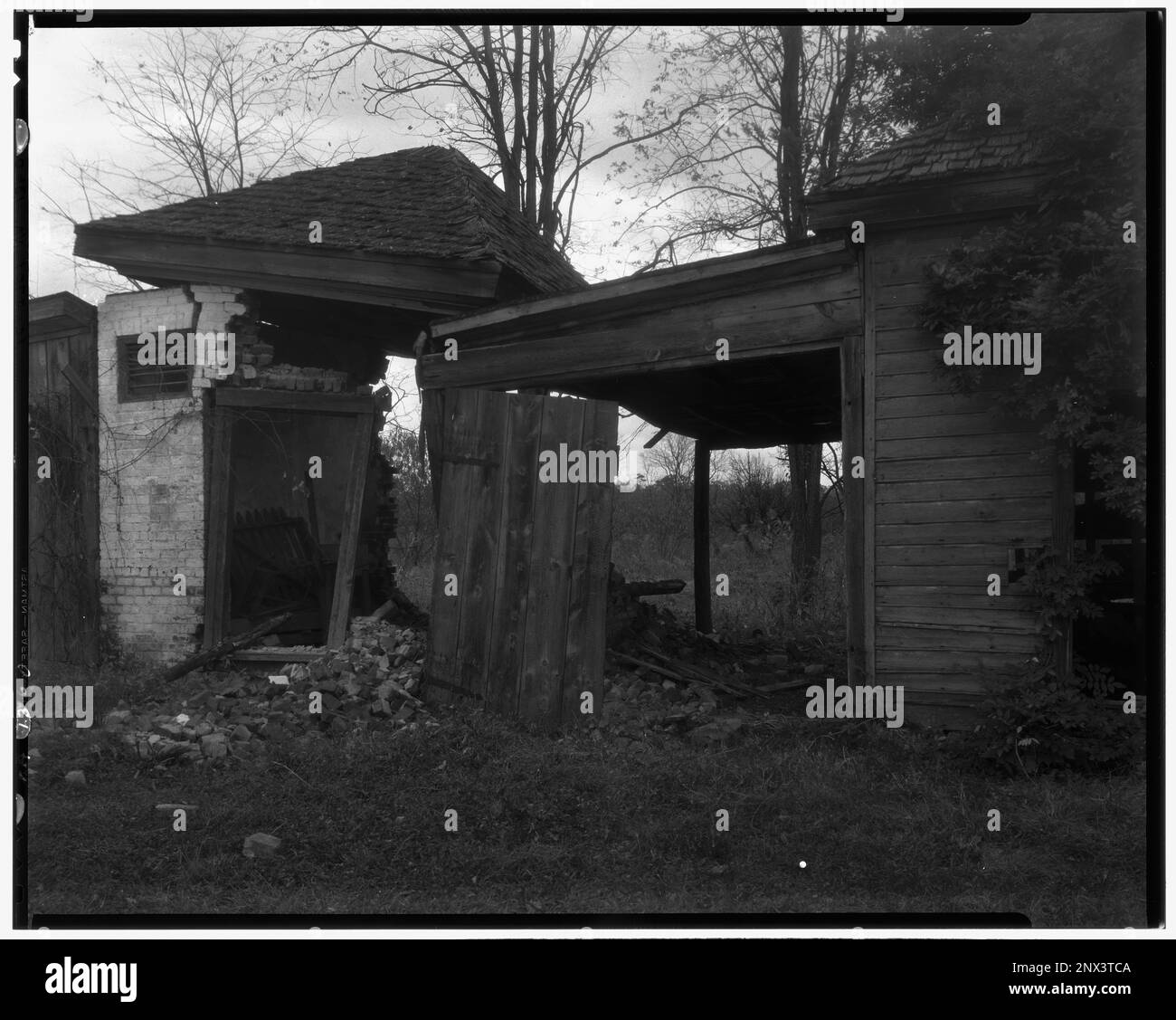 Quickmore Log Cabin, Amherst County, Virginia. Carnegie Survey of the ...