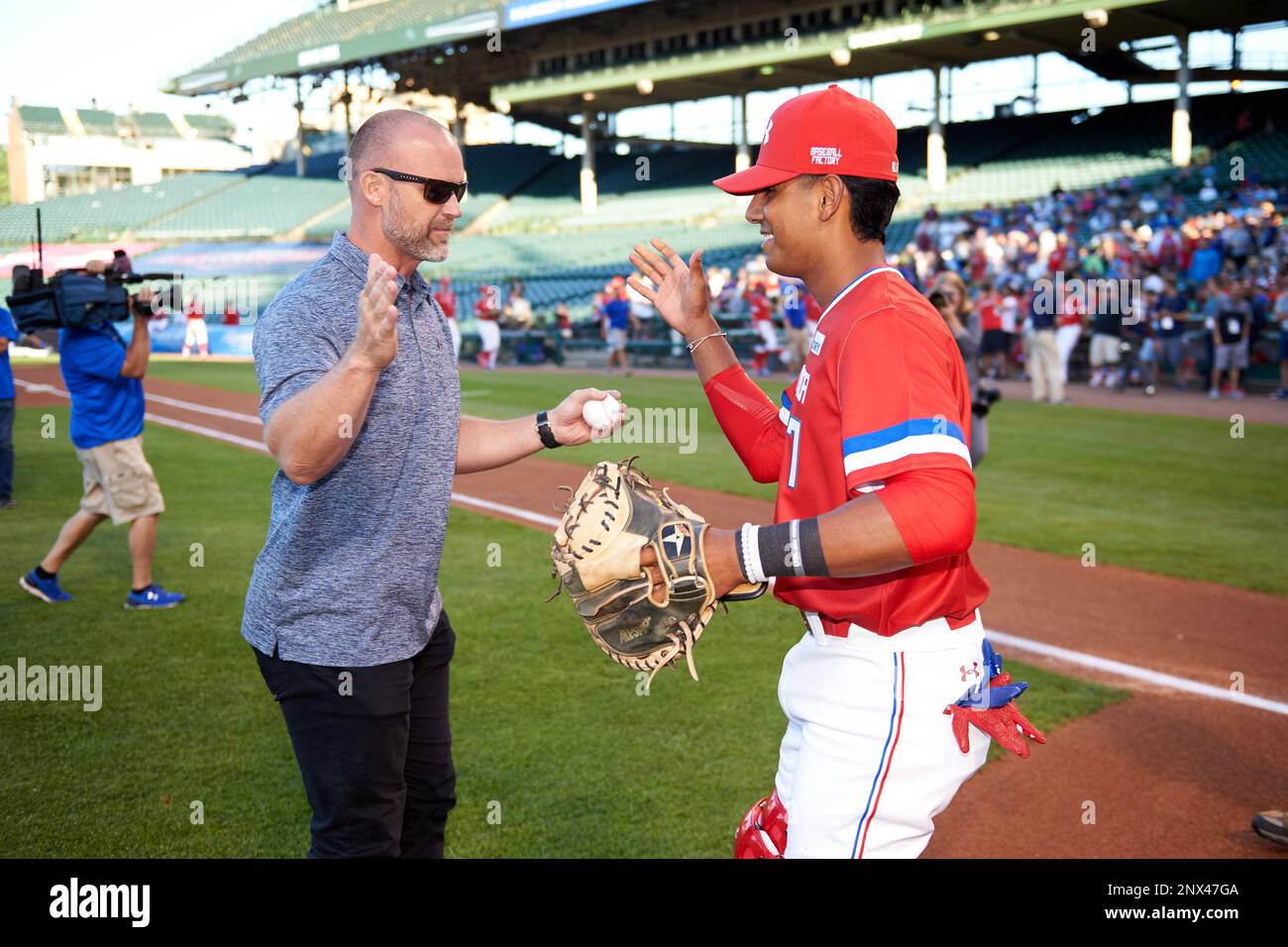 Kam ojeda hi-res stock photography and images - Alamy